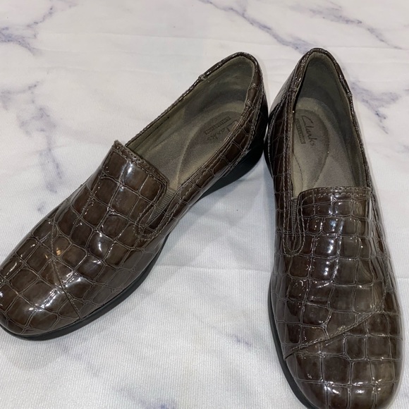 Clarks | Shoes | Clark Bendable May Poppy Clogs | Poshmark